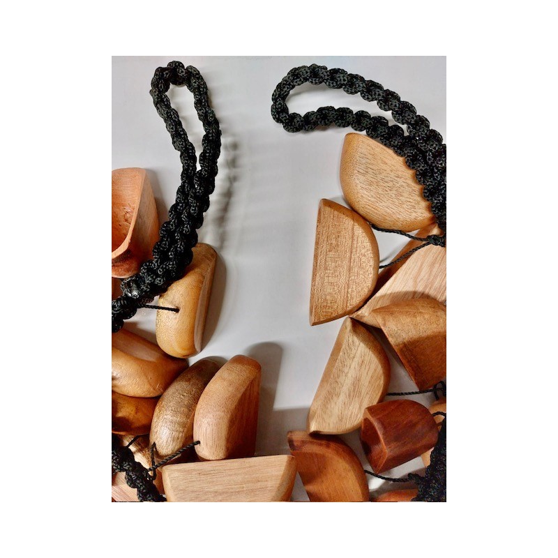 OYSTER SHAK WATERFALL WOODEN SHAKER