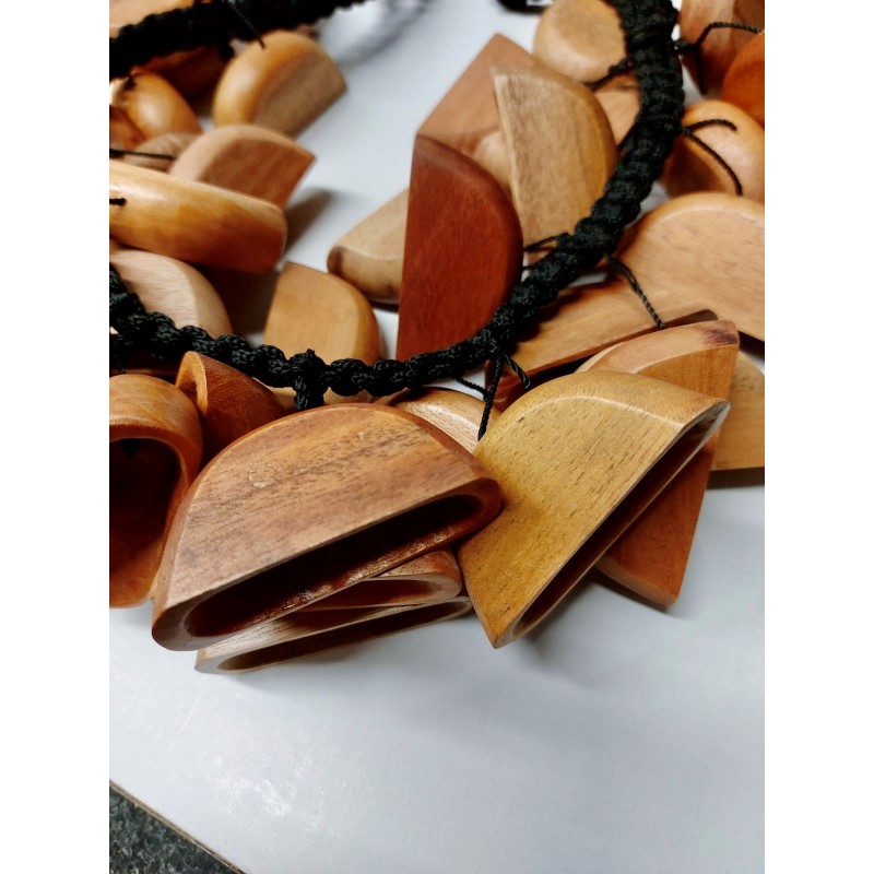 OYSTER SHAK WATERFALL WOODEN SHAKER