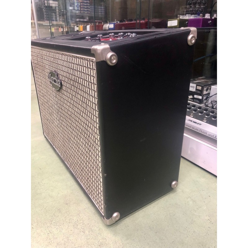 ATOMIC REACTOR 112 AMP CON LINE6 POD X3