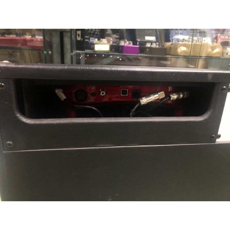 ATOMIC REACTOR 112 AMP CON LINE6 POD X3