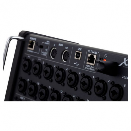 BEHRINGER X AIR XR18