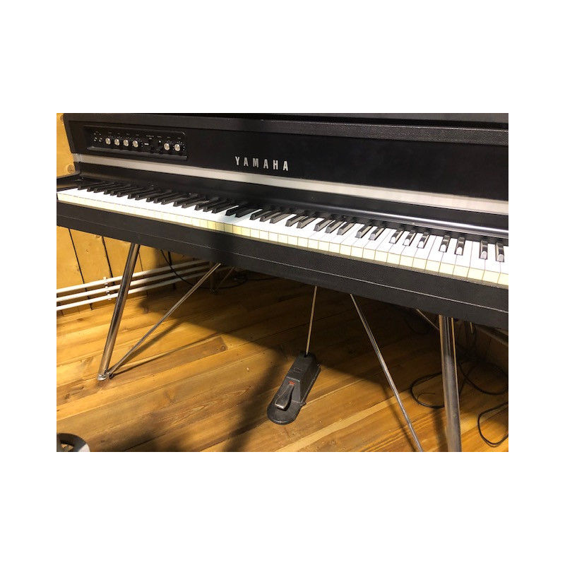 YAMAHA CP80 PIANOFORTE A CODA ELETTRICO