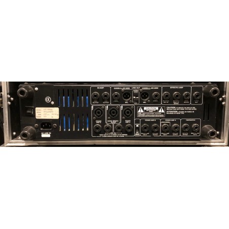 AMPEG SVT-4 PRO BASS HEAD